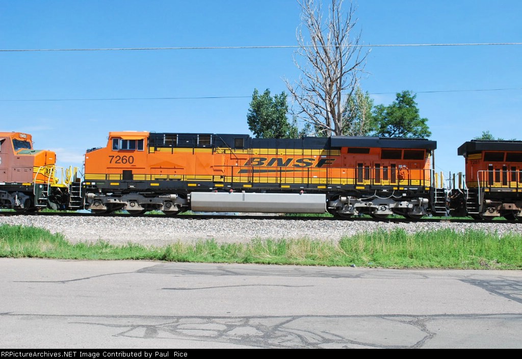 BNSF 7260